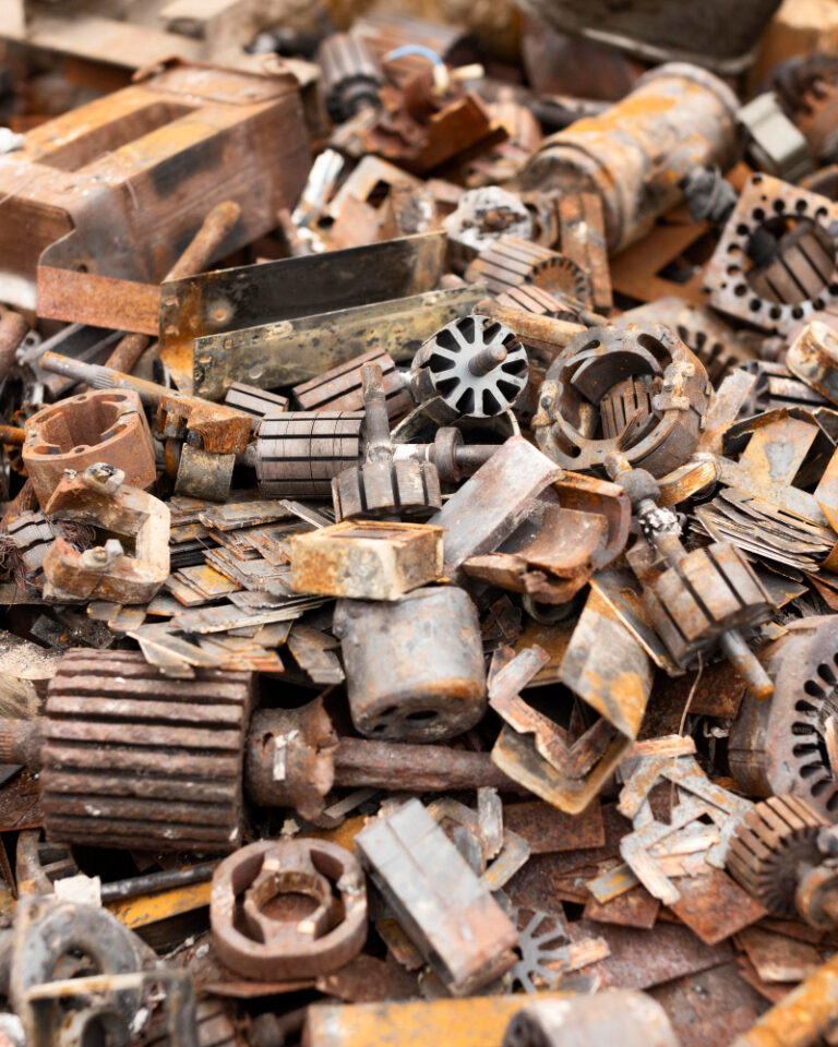 Reciclagem de sucata de metal: mitos e verdades - Blog ColetaTec